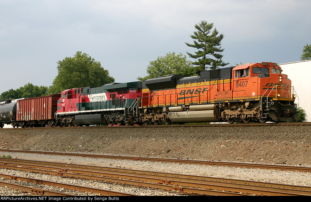BNSF 8407 FXE 4632